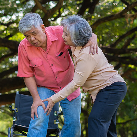 How to prevent falls: Ways to reduce the risk for older adults ...